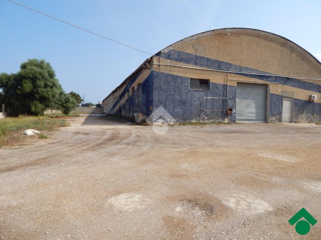 Box in vendita a Sassari