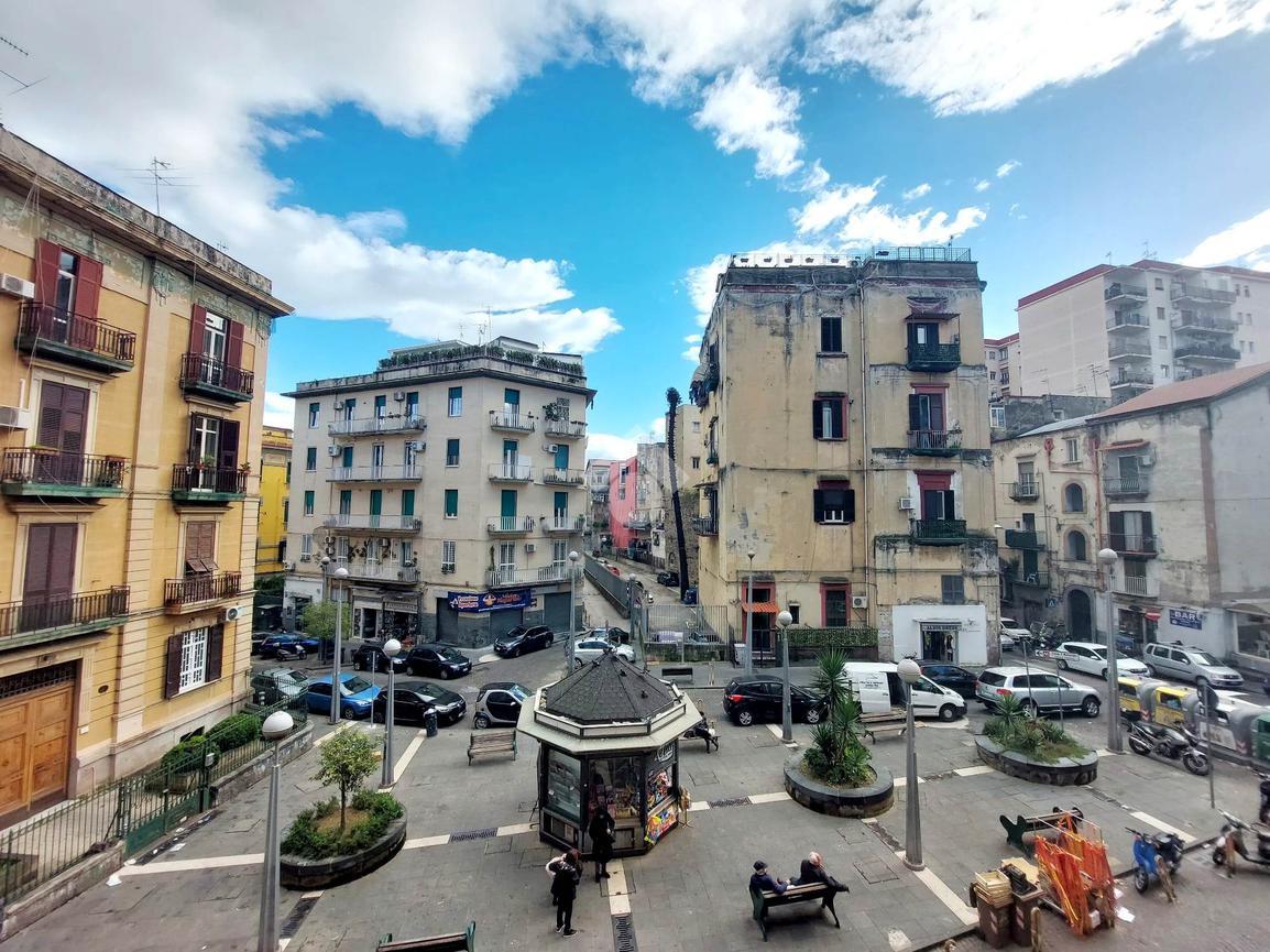 Appartamento in vendita a Napoli