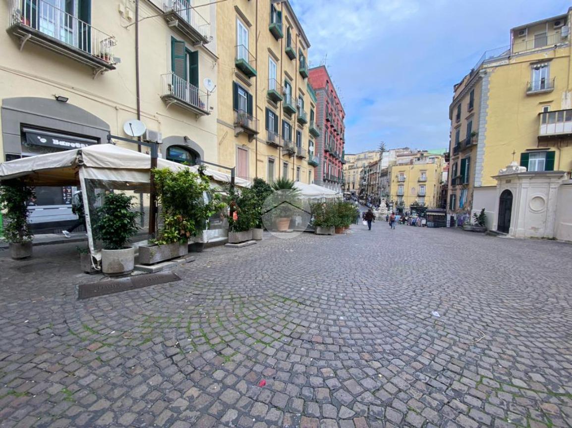 Appartamento in affitto a Napoli