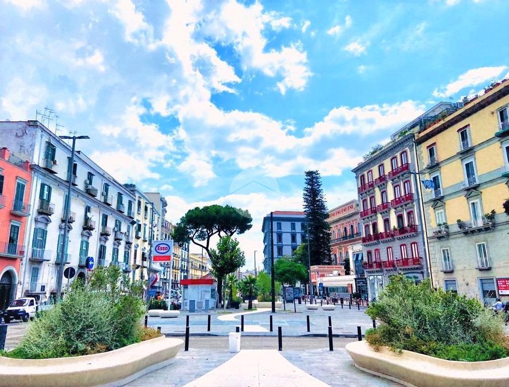 Appartamento in vendita a Napoli