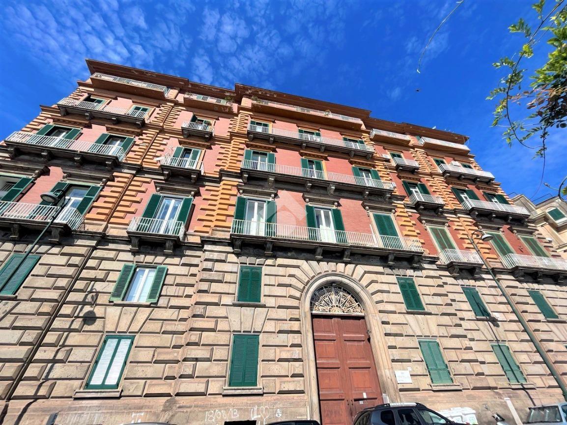Appartamento in vendita a Napoli
