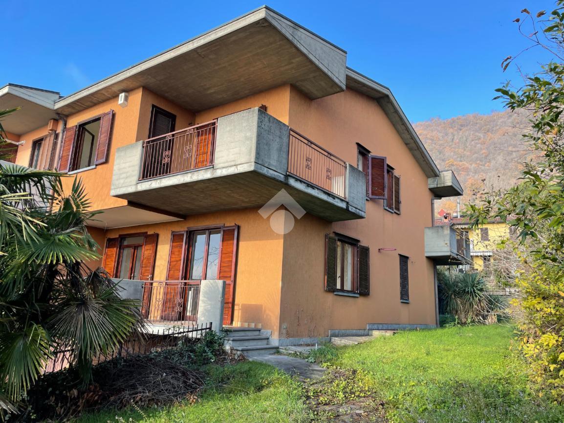 Villa in vendita a Sarnico
