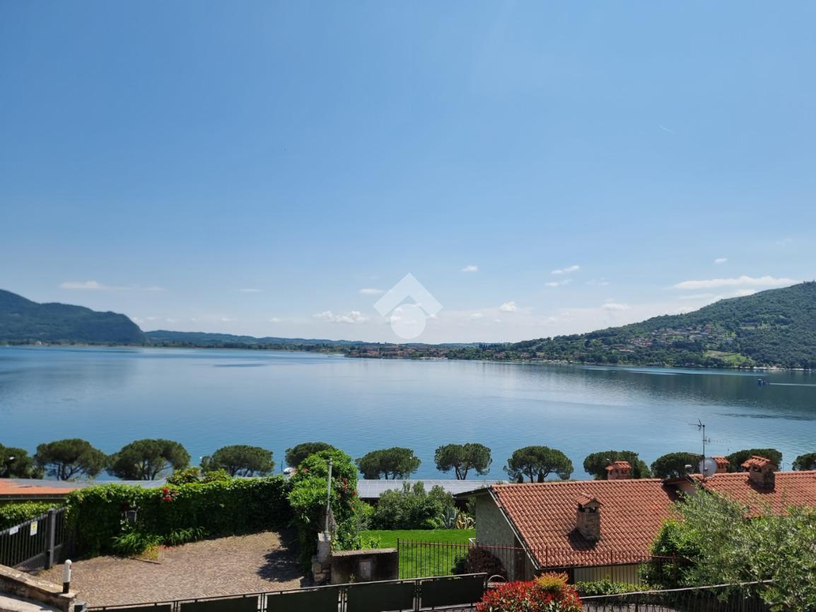 Villa in vendita a Sarnico