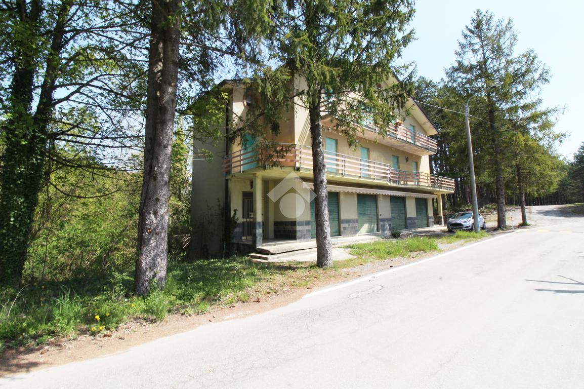 Quadrilocale in Str. della Pineta 16, Langhirano