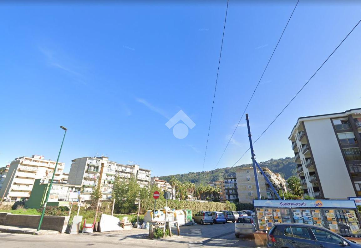 Appartamento in affitto a Napoli