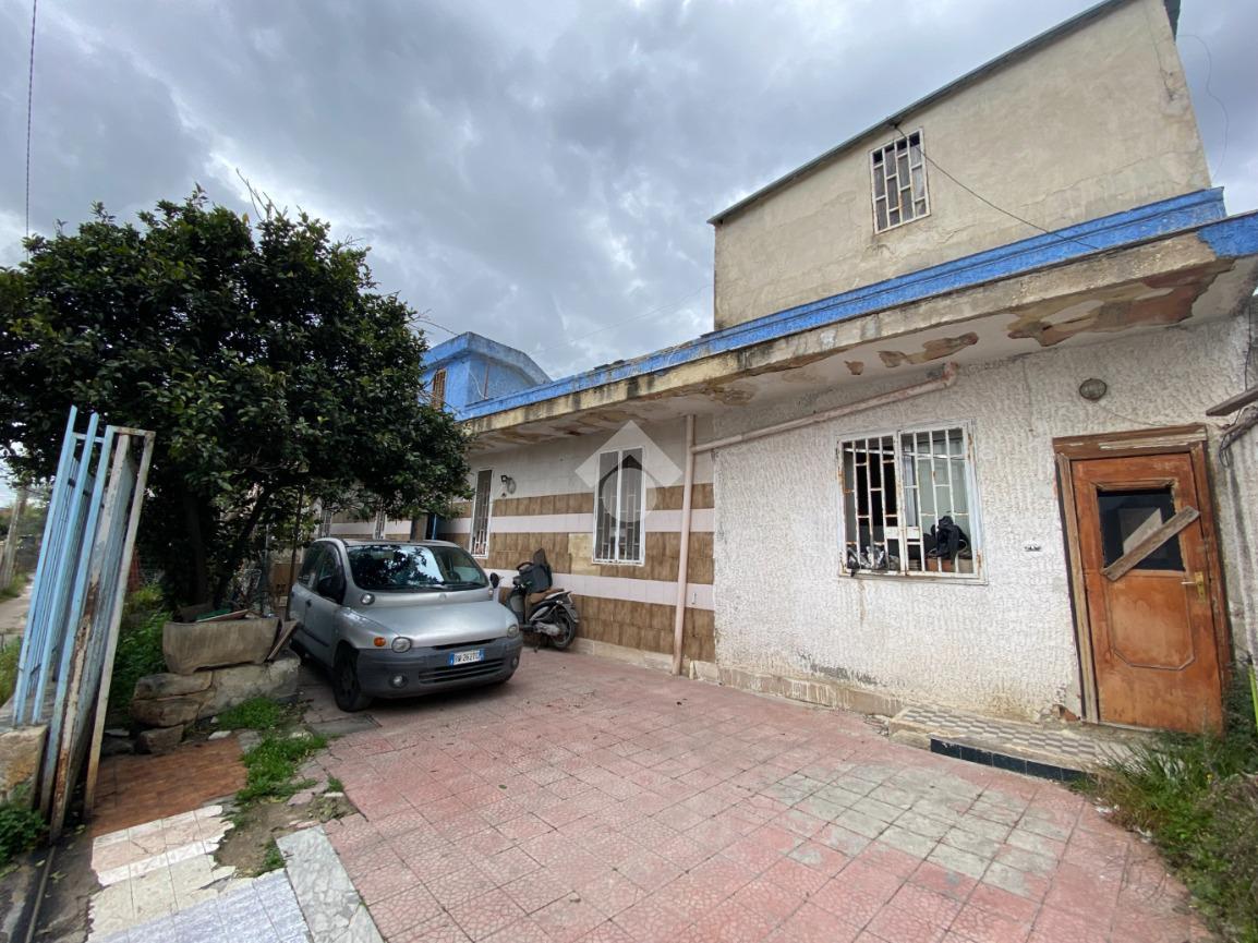 Casa indipendente in vendita a Bari