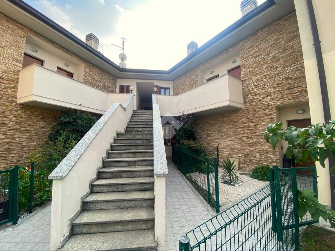 Appartamento in vendita a Arosio
