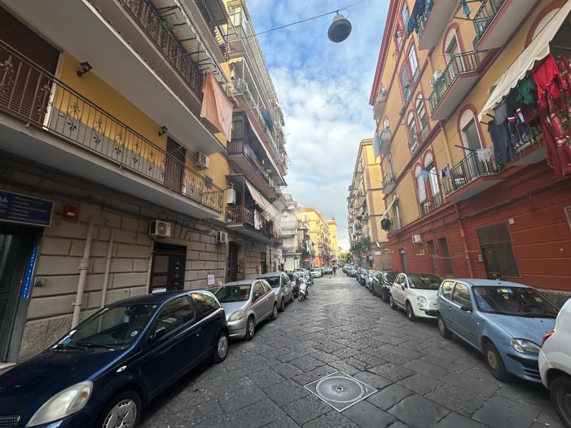 Appartamento in vendita a Napoli