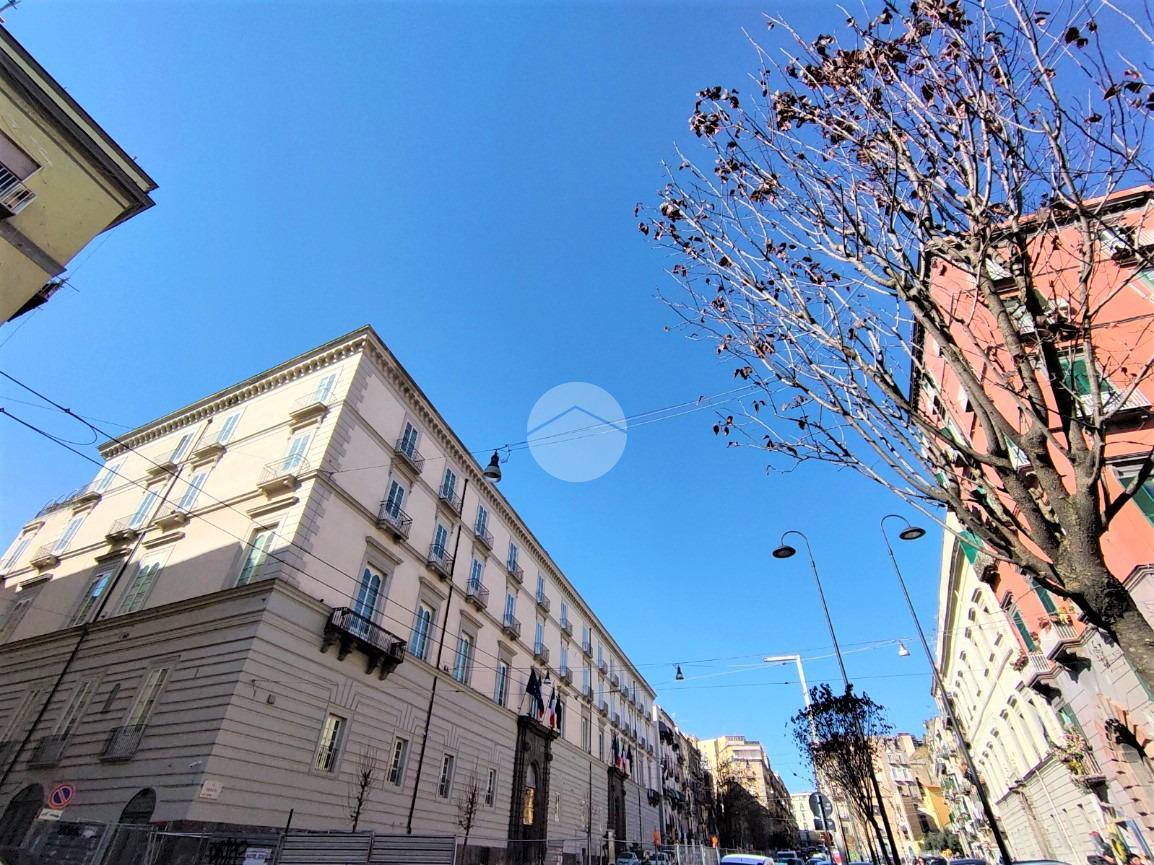 Appartamento in vendita a Napoli