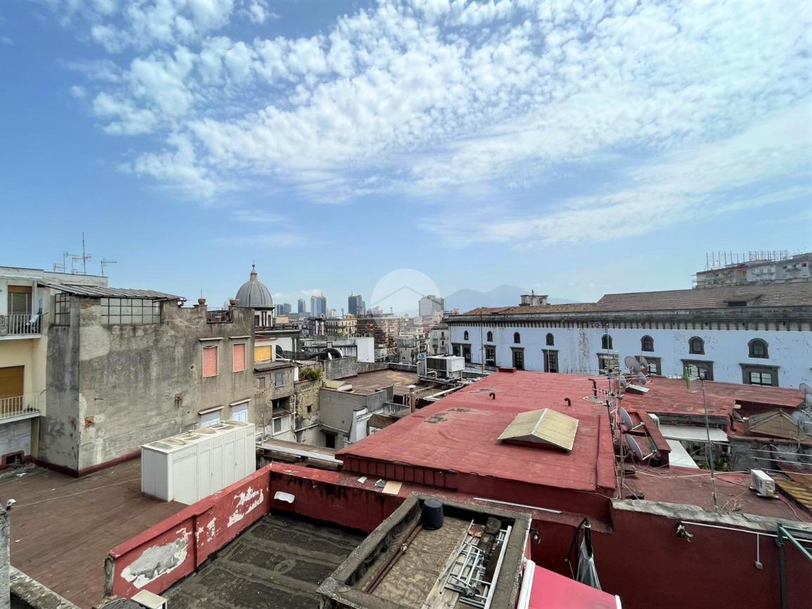 Appartamento in vendita a Napoli
