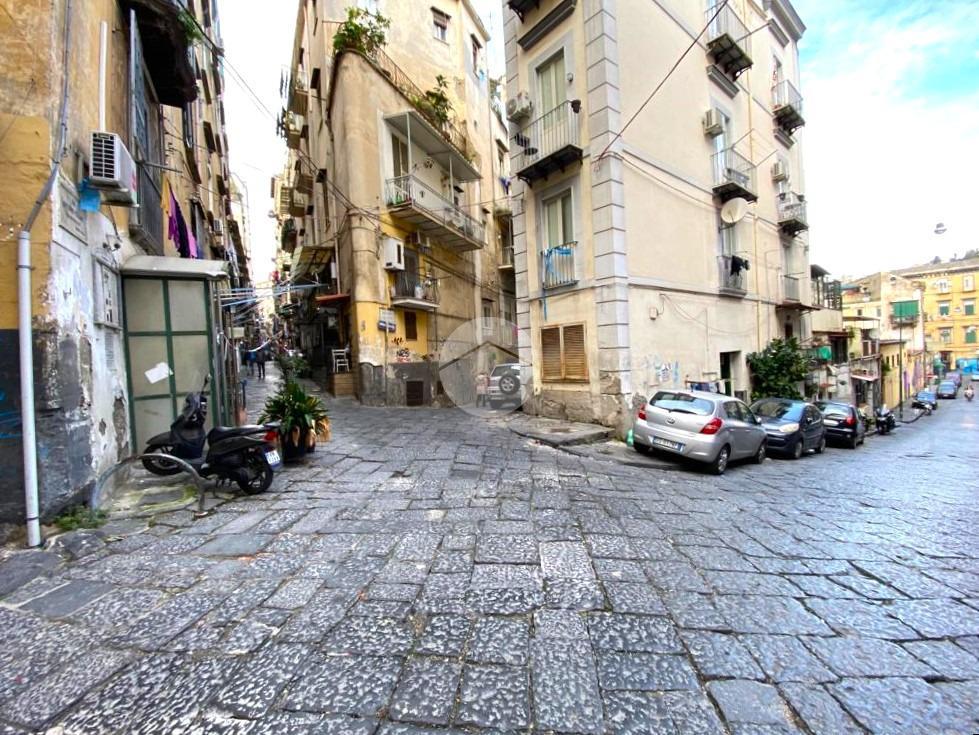 Appartamento in vendita a Napoli