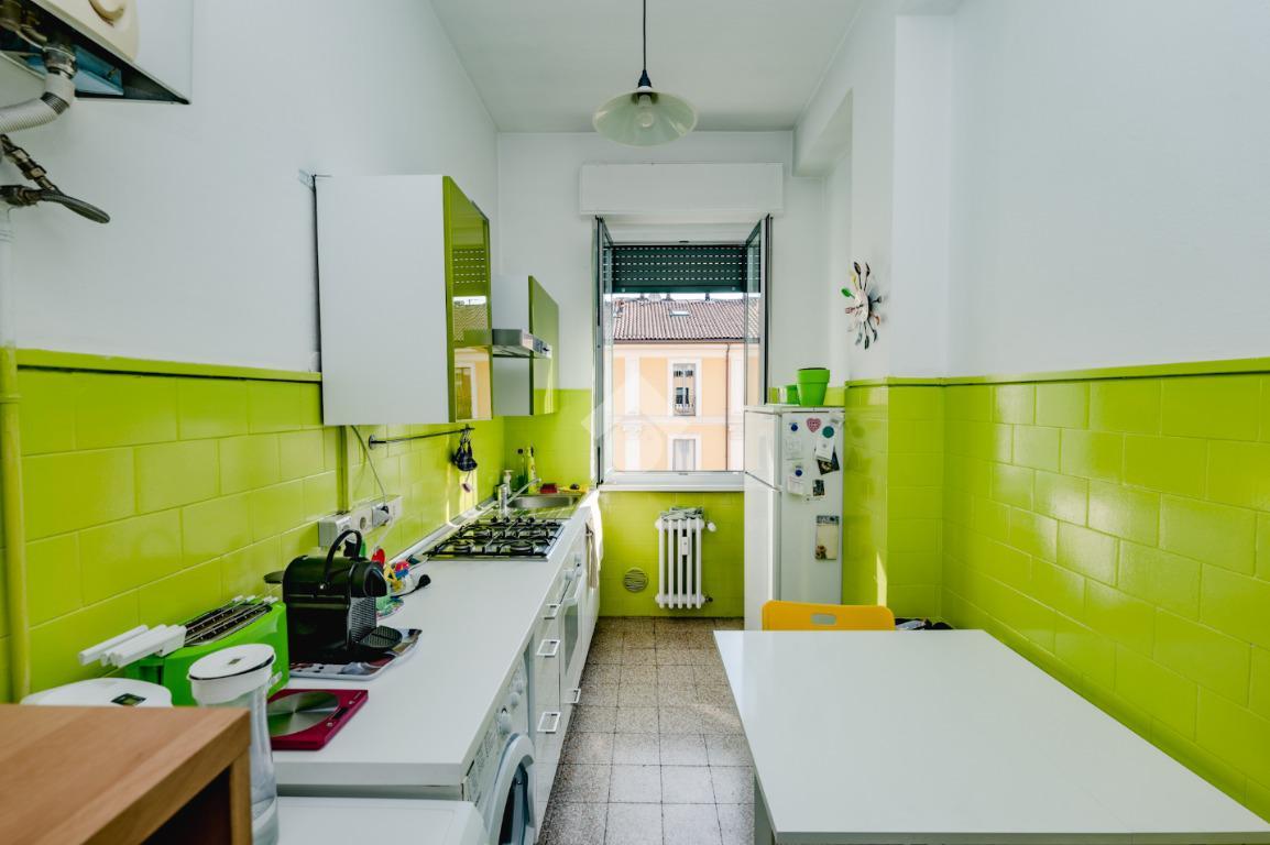 Bilocale in Viale Bligny 45, Milano