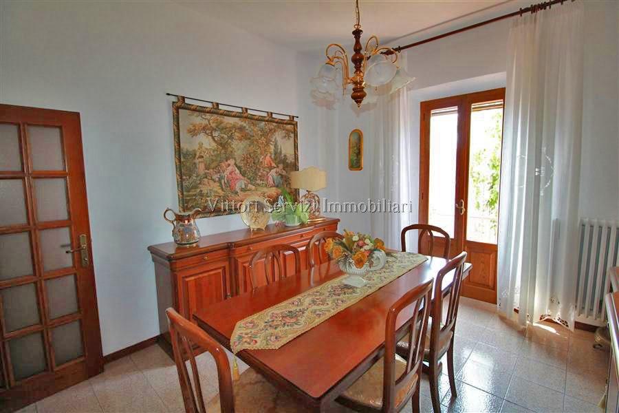 Casa indipendente in vendita a Torrita Di Siena Foto-6