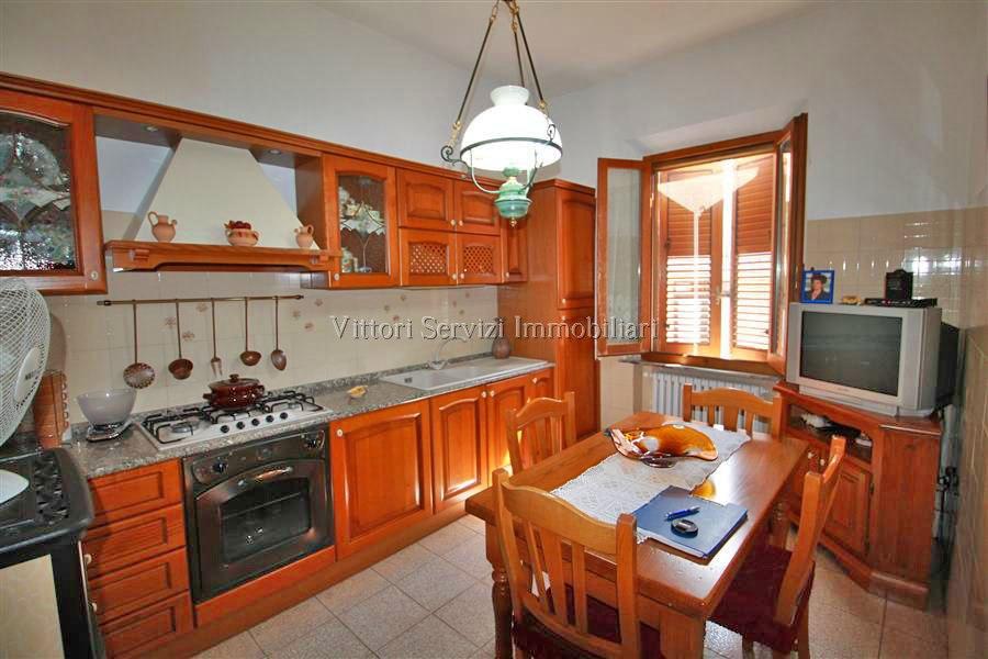 Casa indipendente in vendita a Torrita Di Siena Foto-7