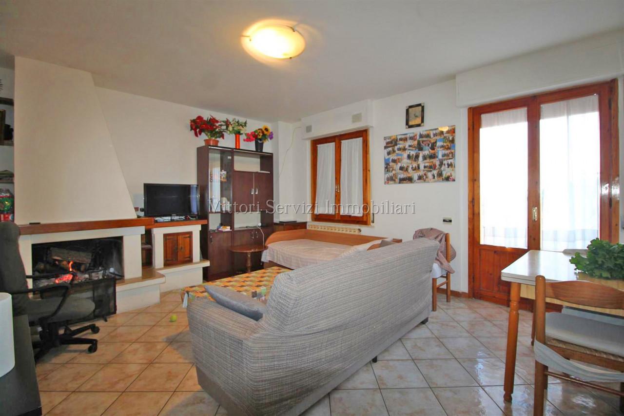 Appartamento in vendita a Torrita Di Siena