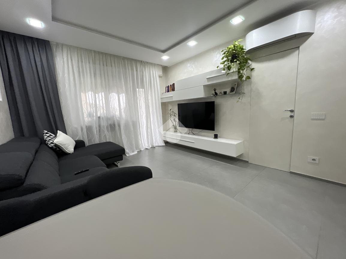 Appartamento in vendita a Monza