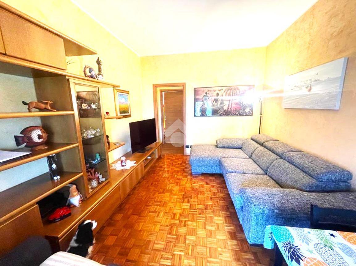 Appartamento in vendita a Monza