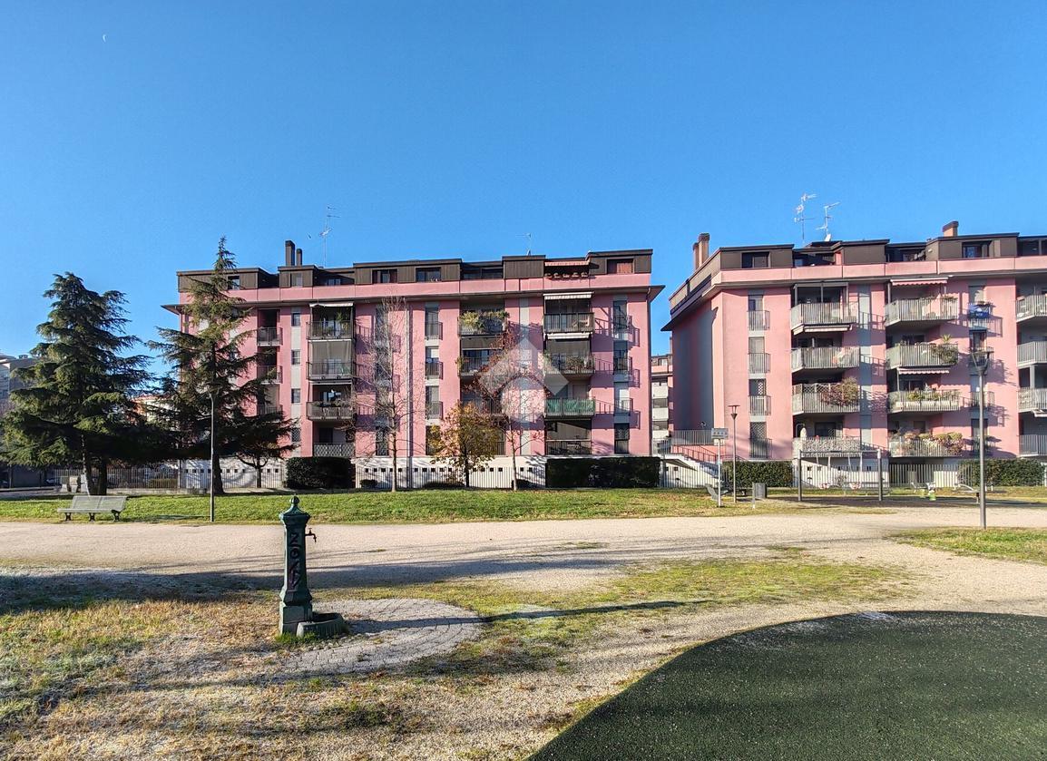 Appartamento in vendita a Opera