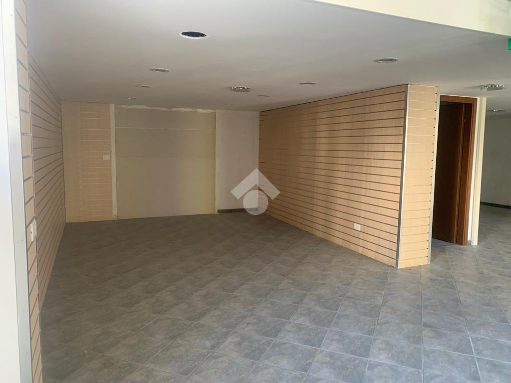 Magazzino in vendita a Trebisacce