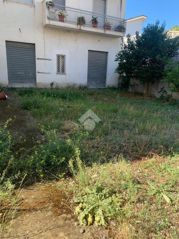 Magazzino in vendita a Trebisacce