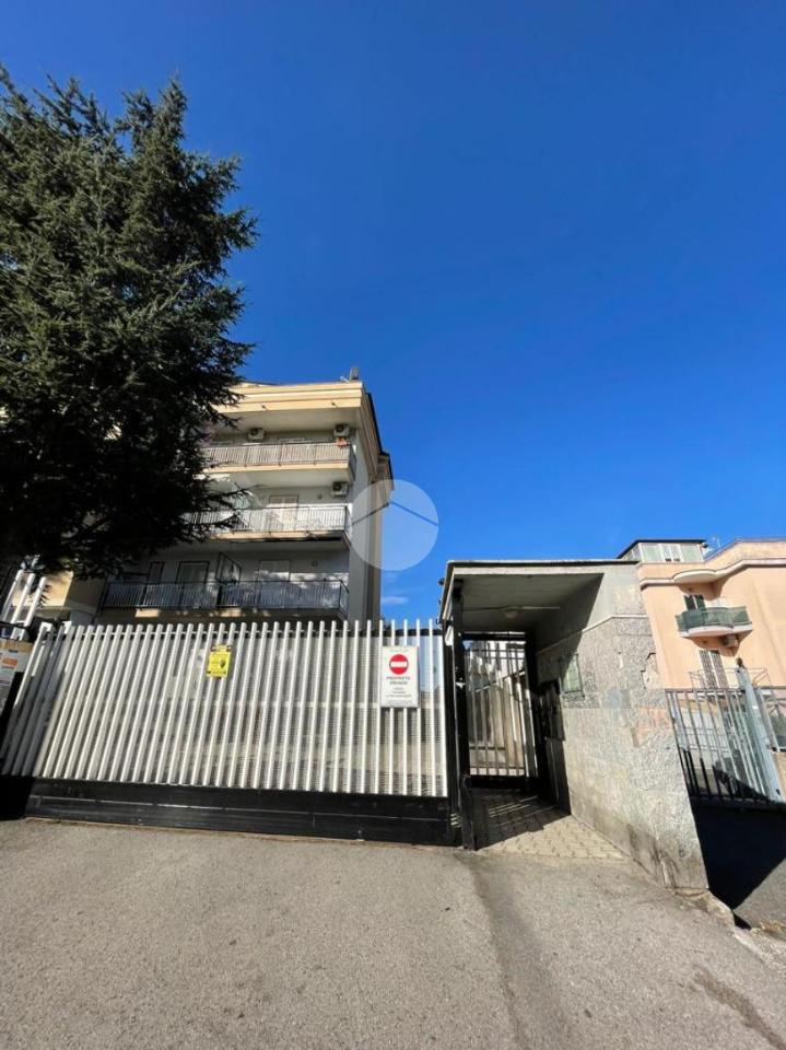 Box in vendita a Quarto