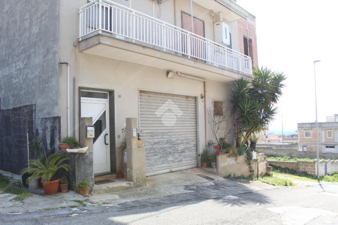 Box in vendita a Villa Castelli