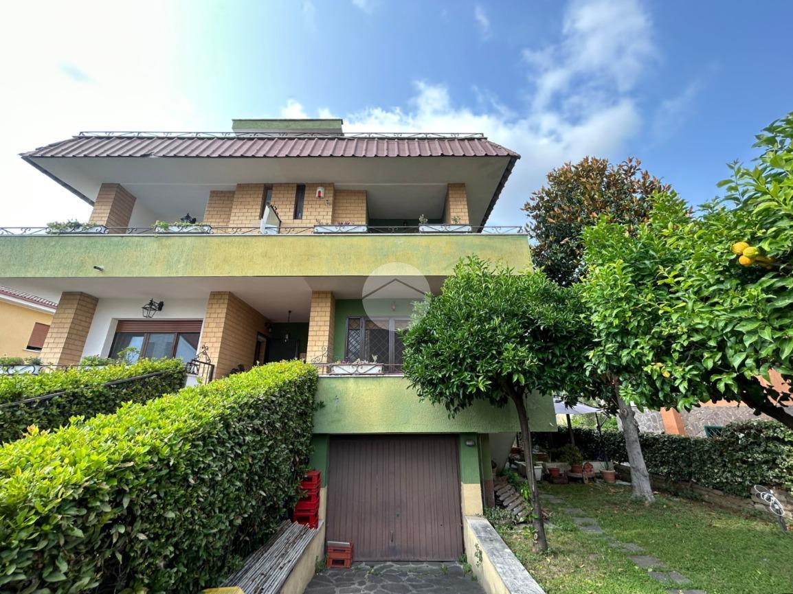 Villa in vendita a Roma