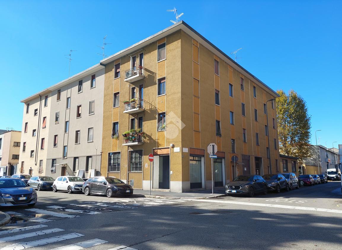 Negozio in affitto a Milano