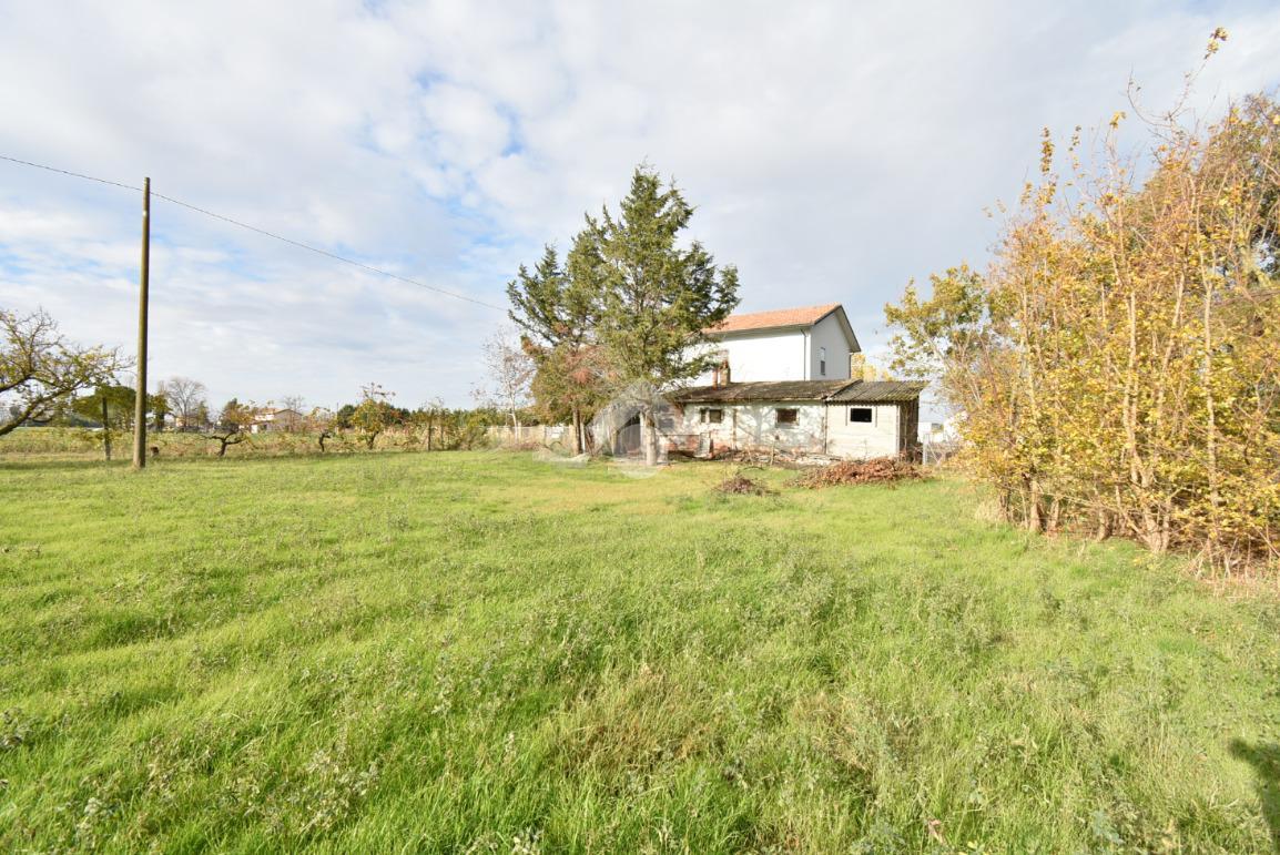 Casa indipendente in vendita a Savignano Sul Rubicone