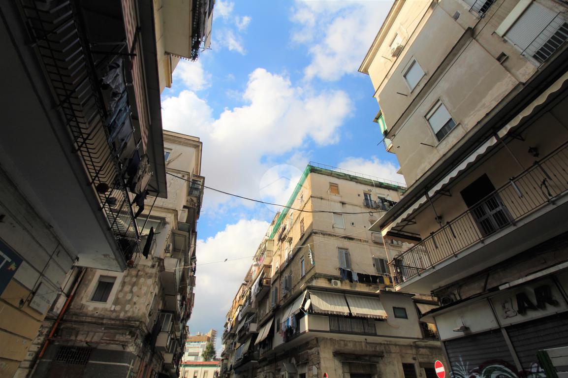 Appartamento in vendita a Napoli