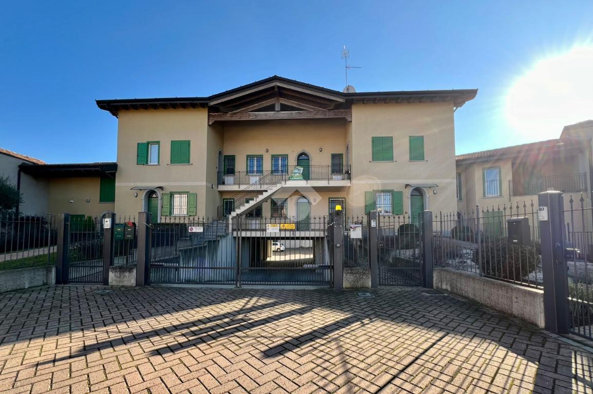 Villa a schiera in vendita a Castelleone