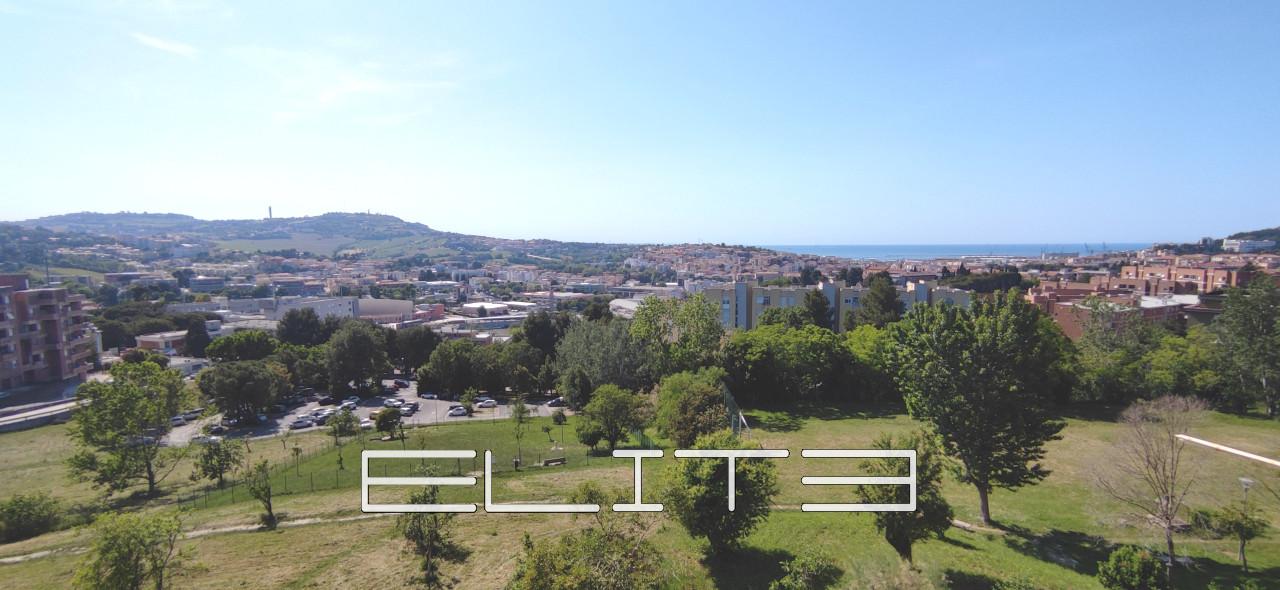 Appartamento in vendita a Ancona