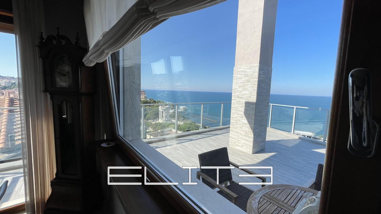 Attico in vendita a Ancona