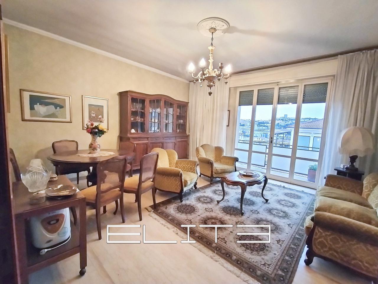 Appartamento in vendita a Ancona