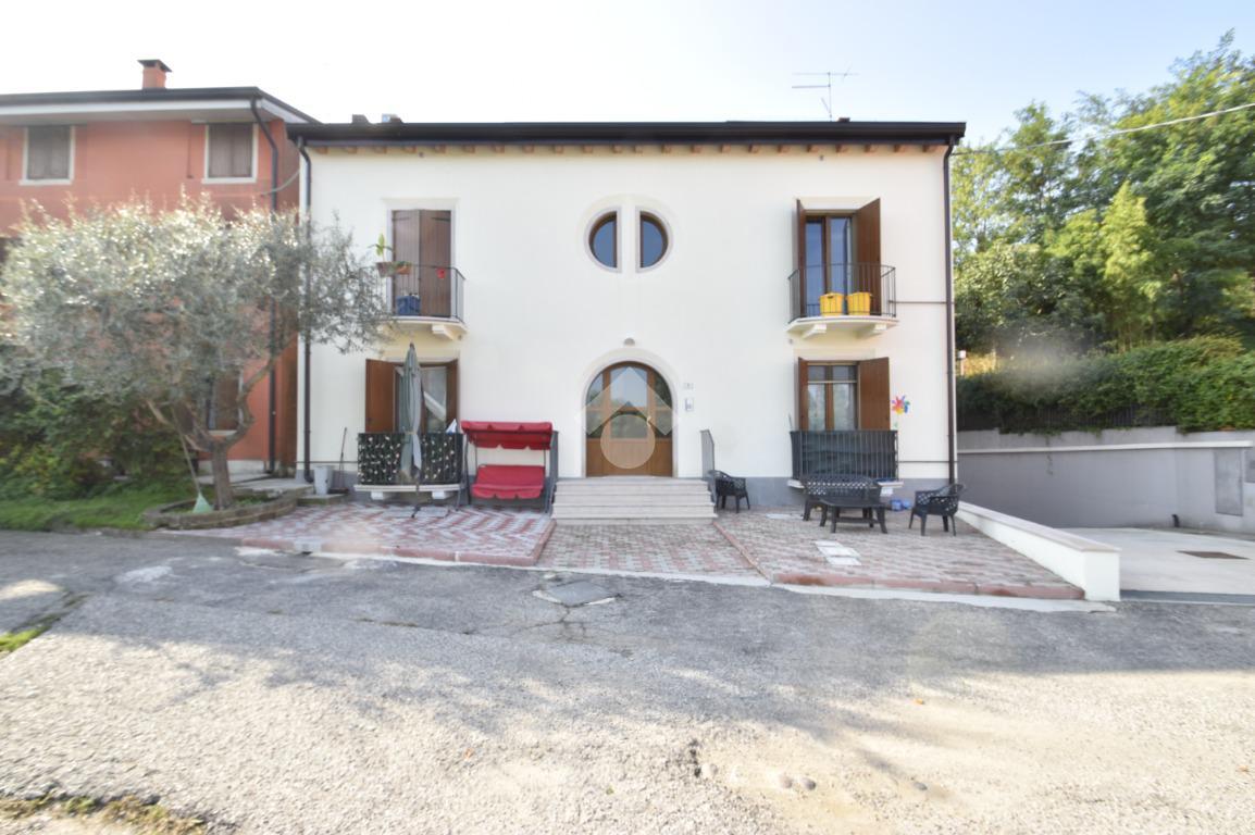 Appartamento in vendita a Bussolengo