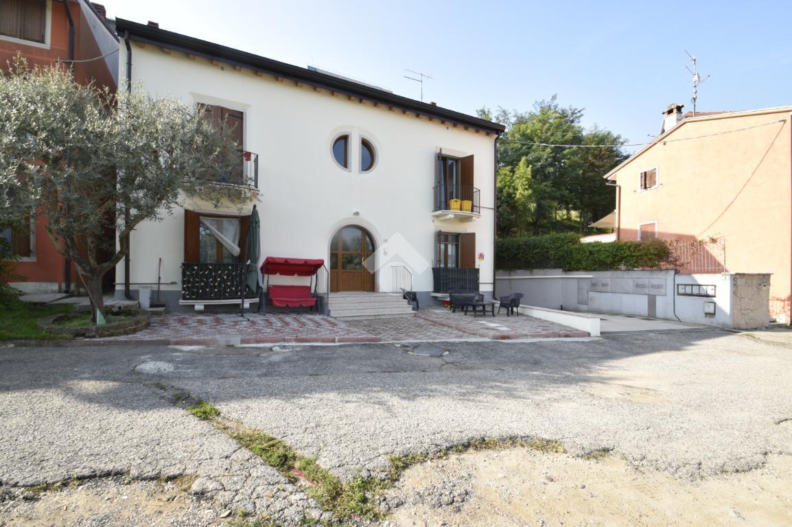 Appartamento in vendita a Bussolengo