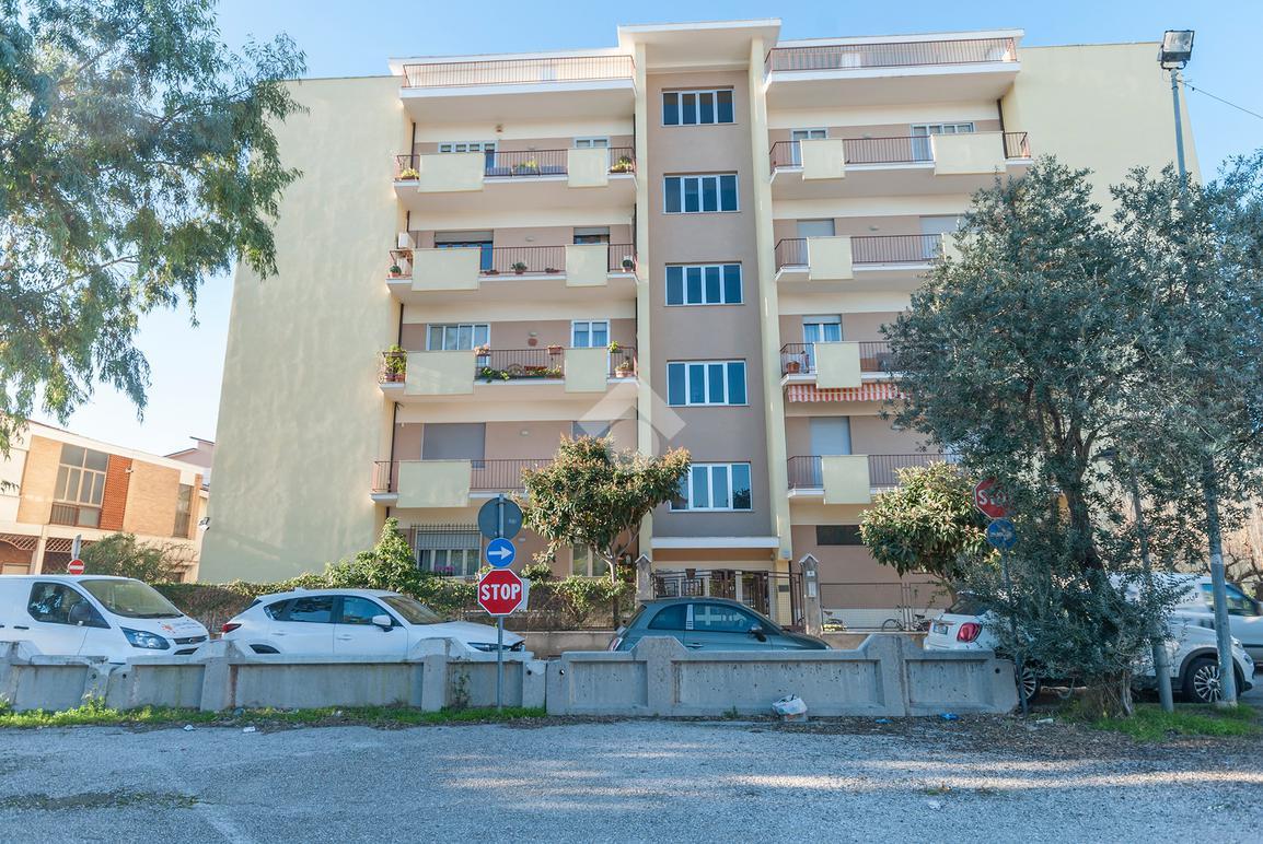 Appartamento in vendita a Roseto Degli Abruzzi