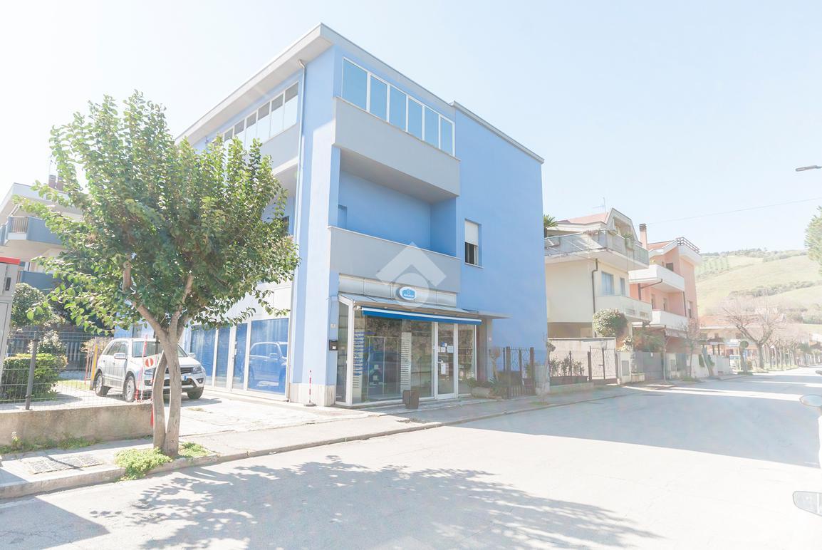 Appartamento in vendita a Roseto Degli Abruzzi