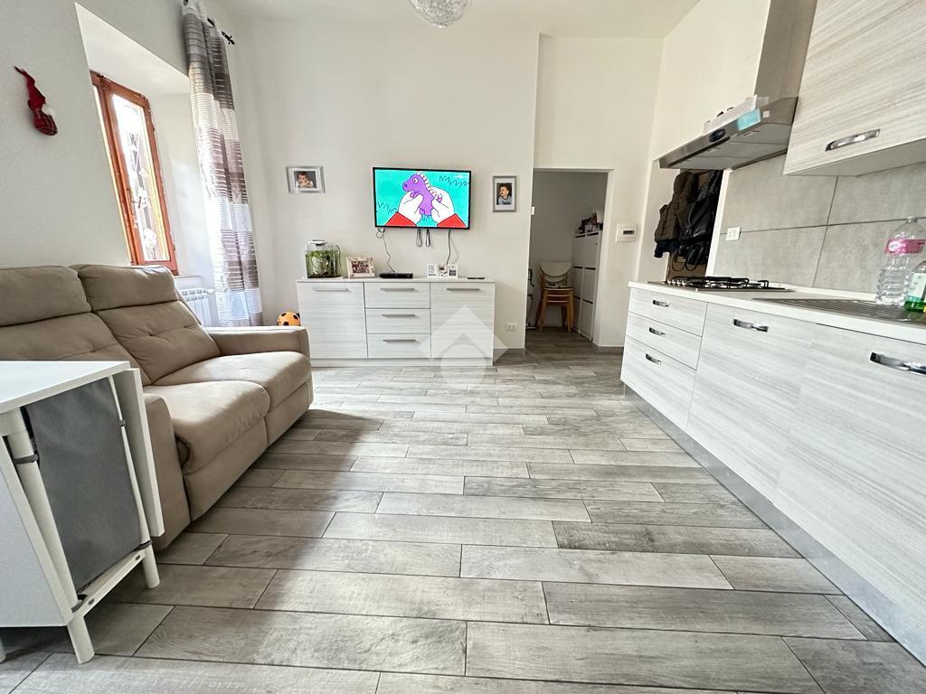 Appartamento in vendita a Colonna