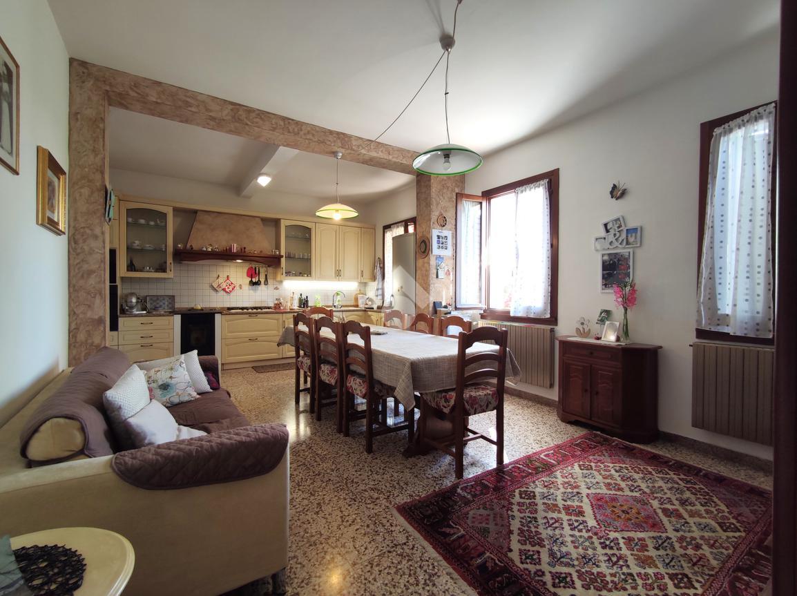 Villa in vendita a Massanzago