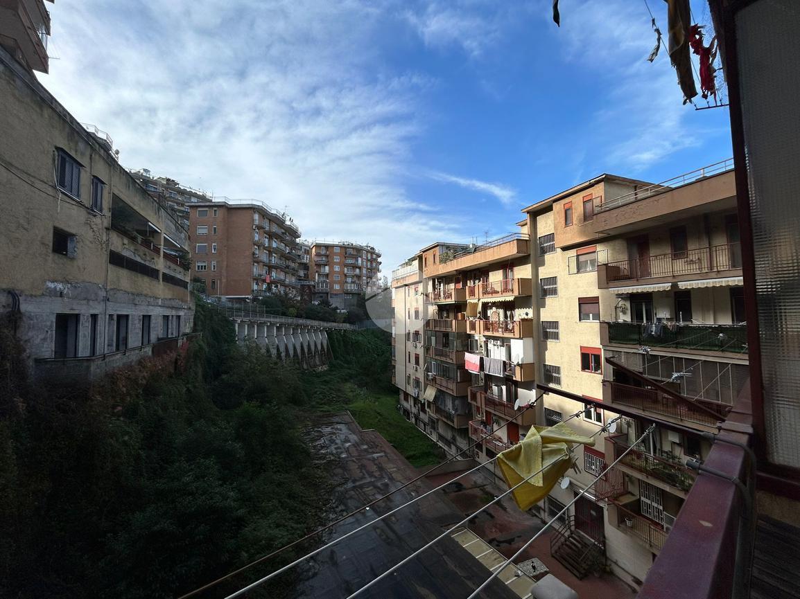 Appartamento in affitto a Napoli