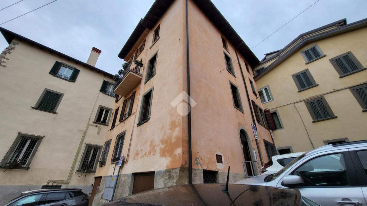 Appartamento in vendita a Bergamo
