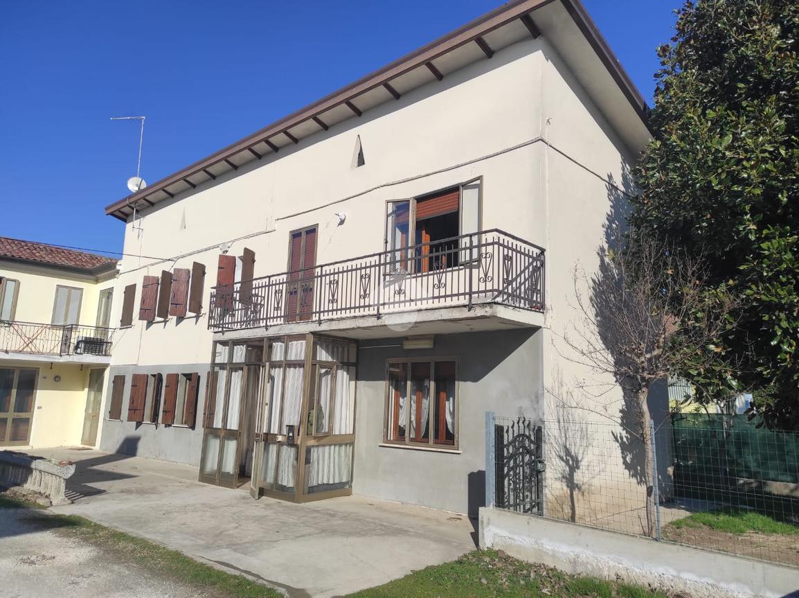 Casa indipendente in vendita a Campolongo Maggiore