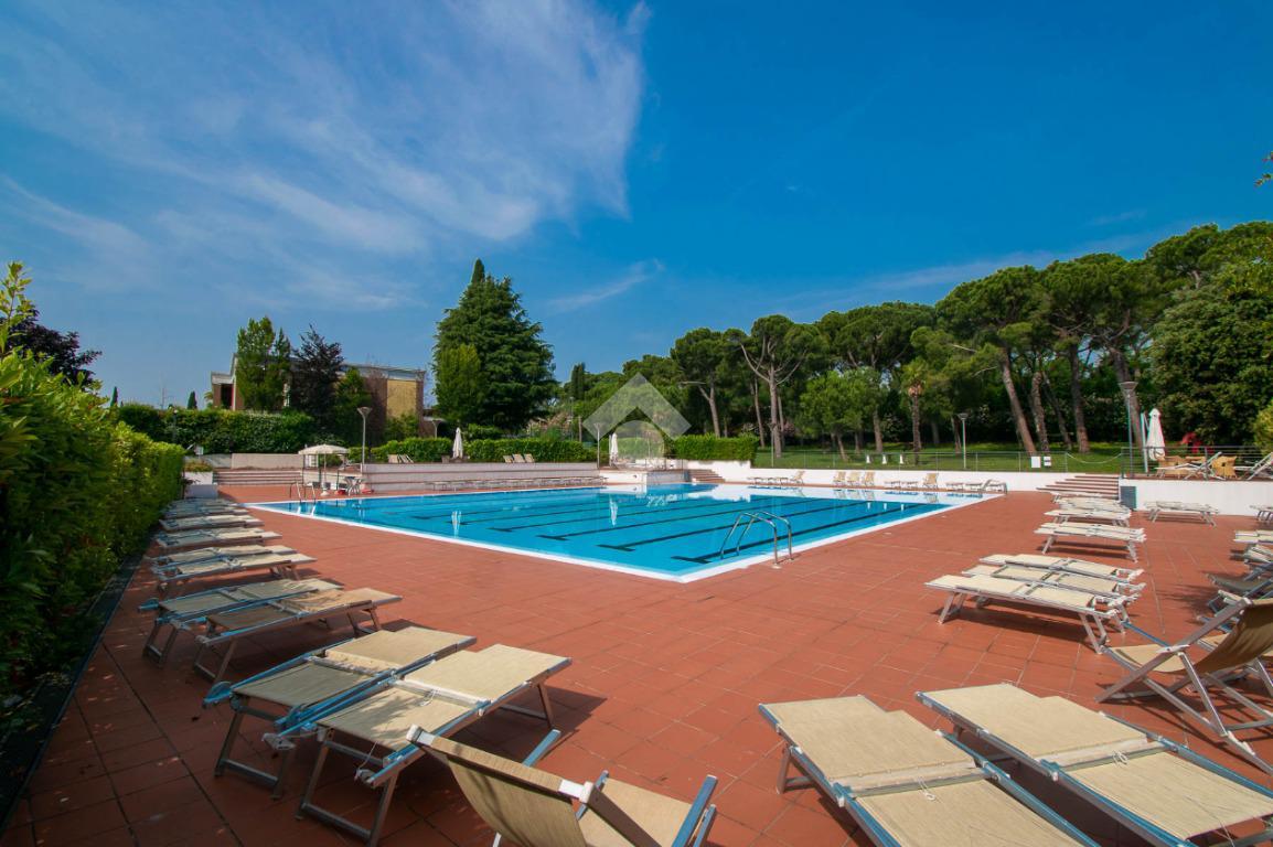 Appartamento in vendita a Padenghe Sul Garda