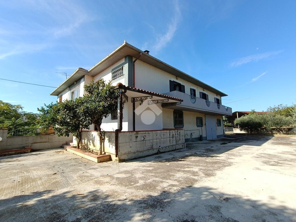 Casa indipendente in vendita a Atri