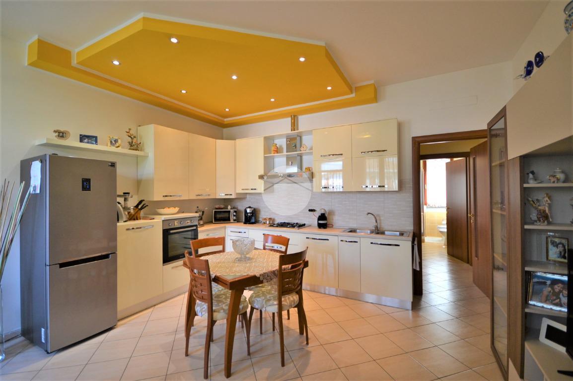 Appartamento in vendita a Vittuone