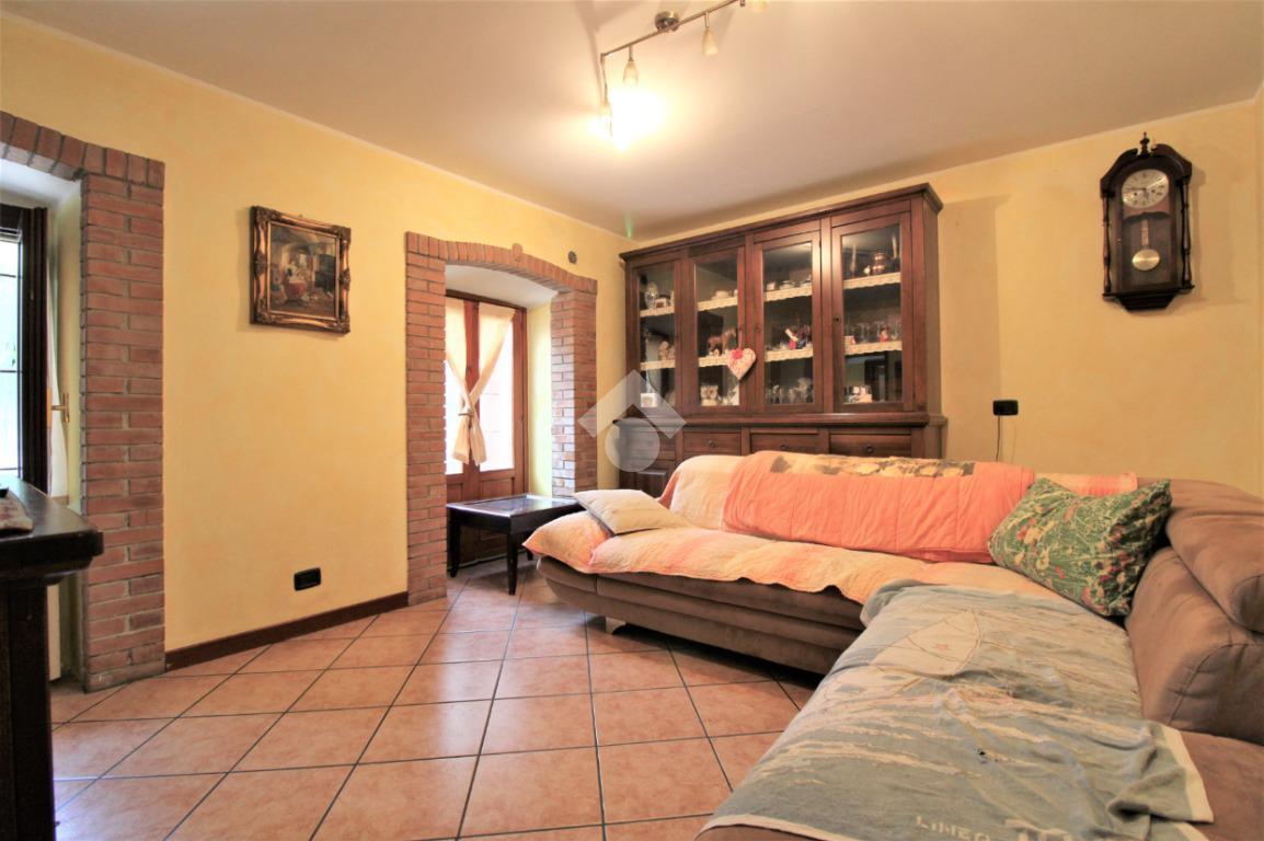 Casa indipendente in vendita a Torre De' Roveri