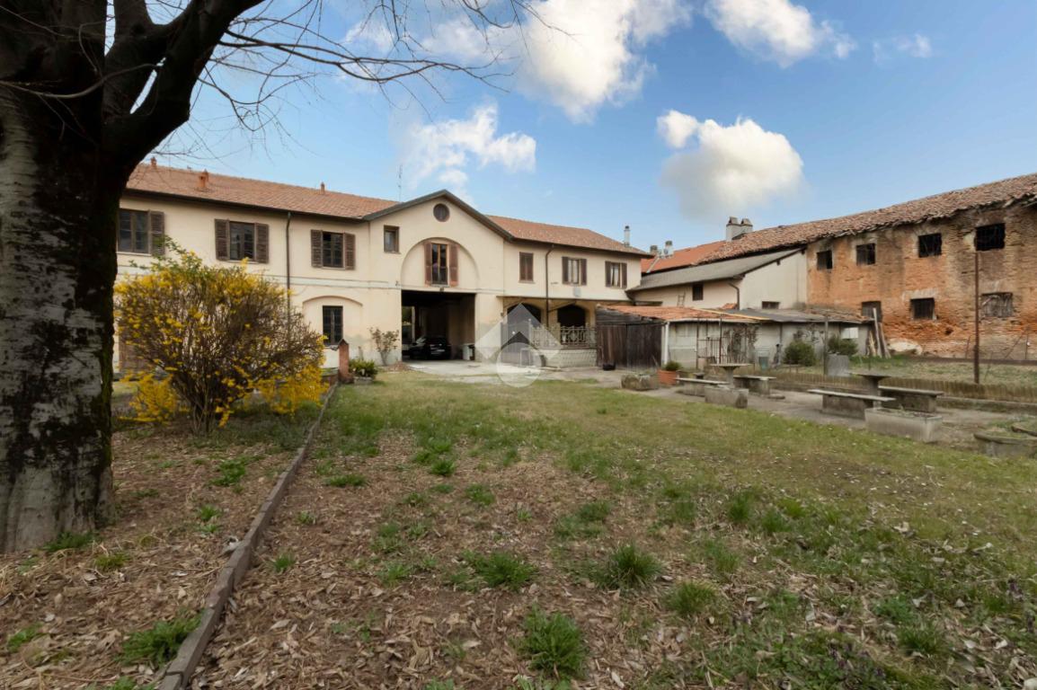 Casa indipendente in vendita a Milano