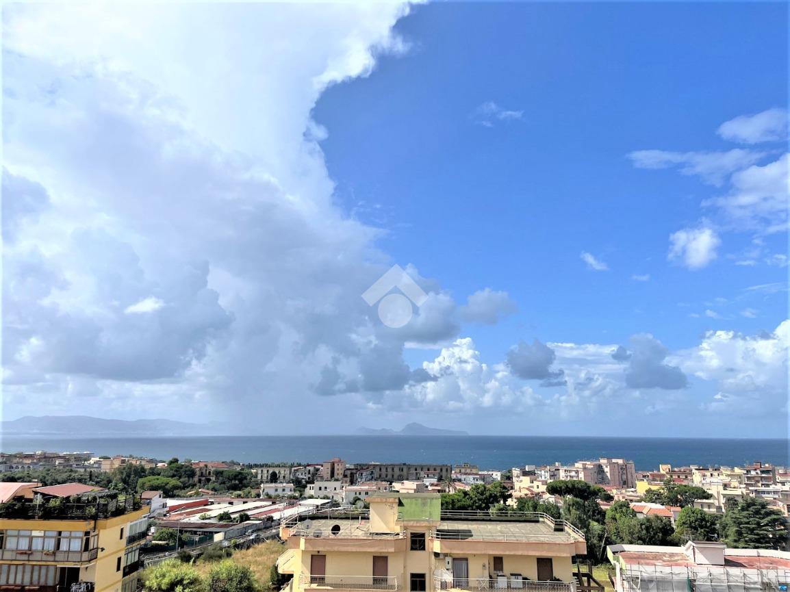 Appartamento in vendita a Torre Del Greco