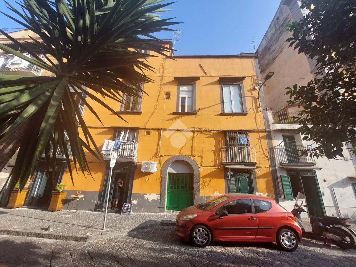 Appartamento in vendita a Napoli